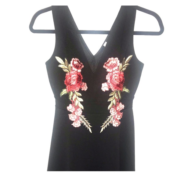 Dresses | I Am Selling A Dress With A V Cut Shape | Poshmark